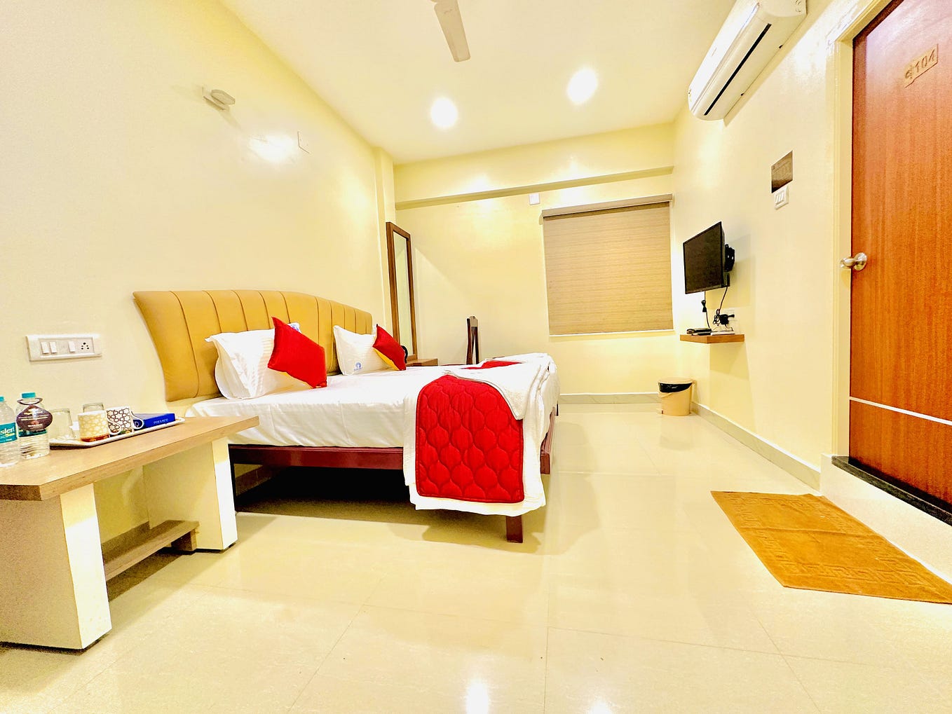 Experience Luxury at Sunlight Residency! - sunlight Residency - Medium