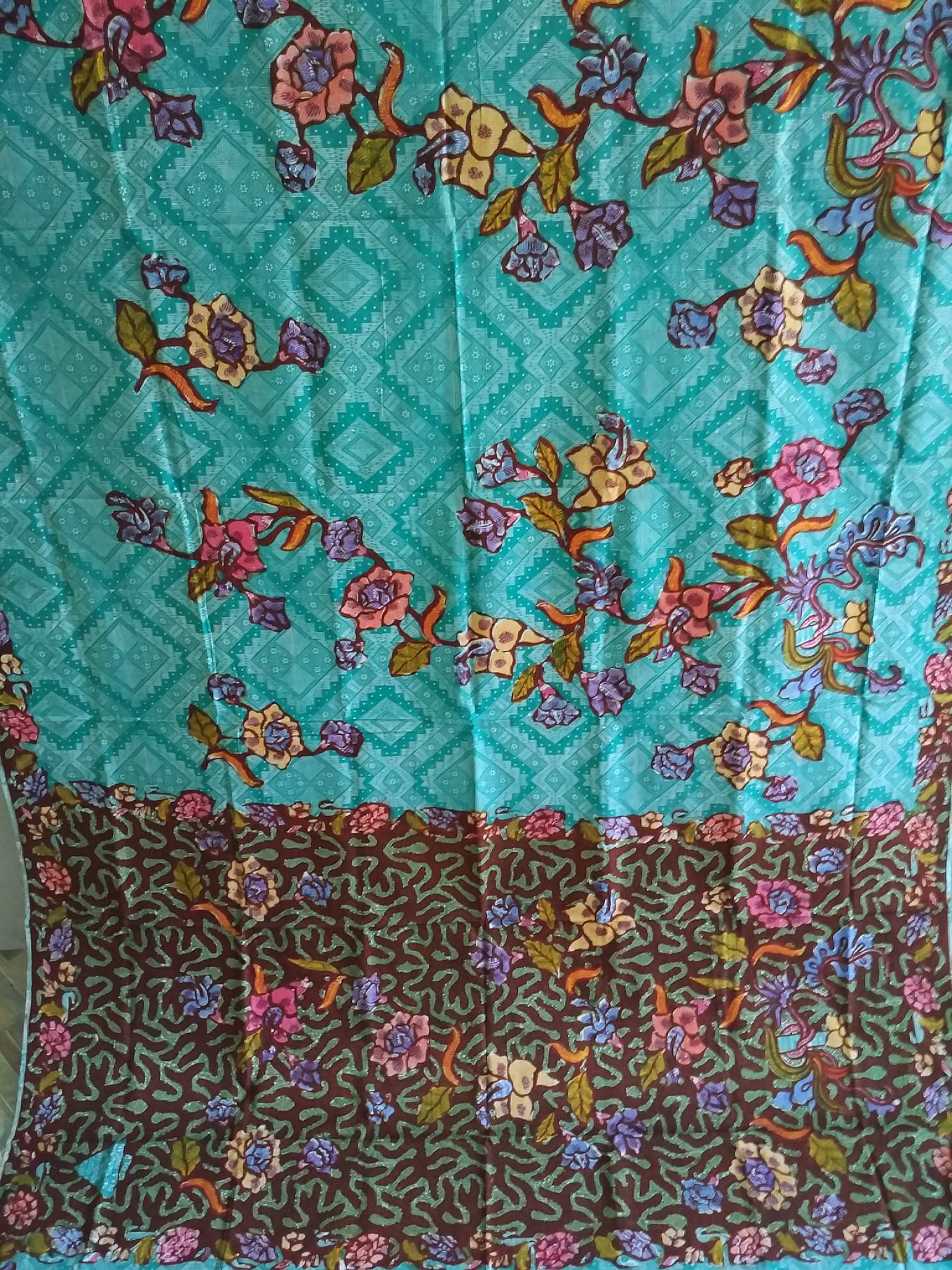 KAIN TENUN SONGKET LOMBOK | by LOMBOQ99 | Medium