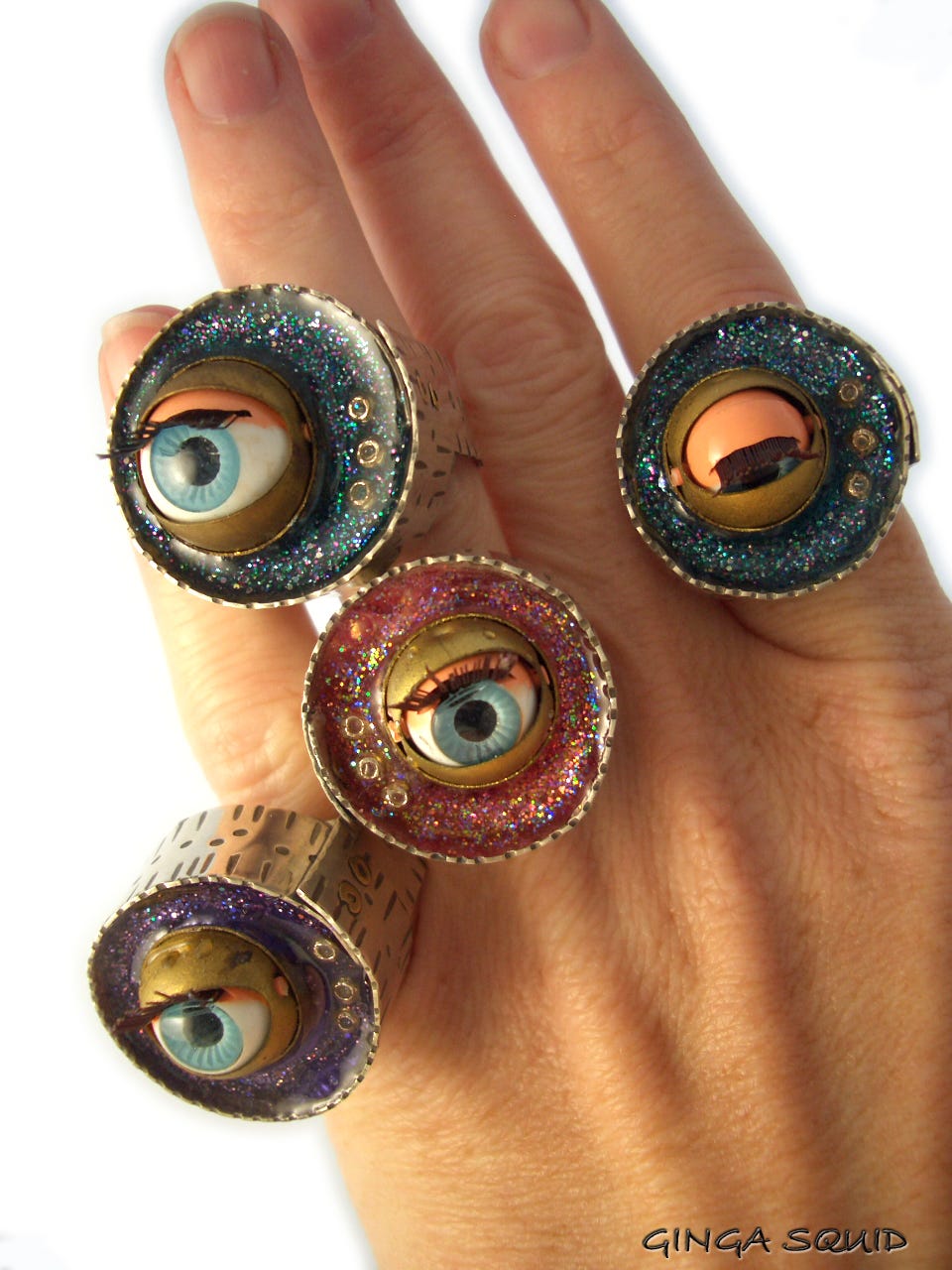 Rahu in 1st house makes you successful | by ASTROLOGI | Medium