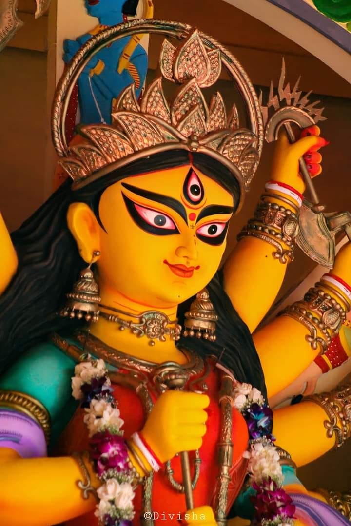 Ma Durga — The Divine Force Behind Women Empowerment and Leadership Wisdom | by Rituparna | Medium
