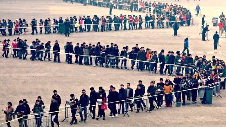 Demystifying Dynamic Dispatch: A Deep Dive into Virtual Functions, vptr, and vtable | by S D ...