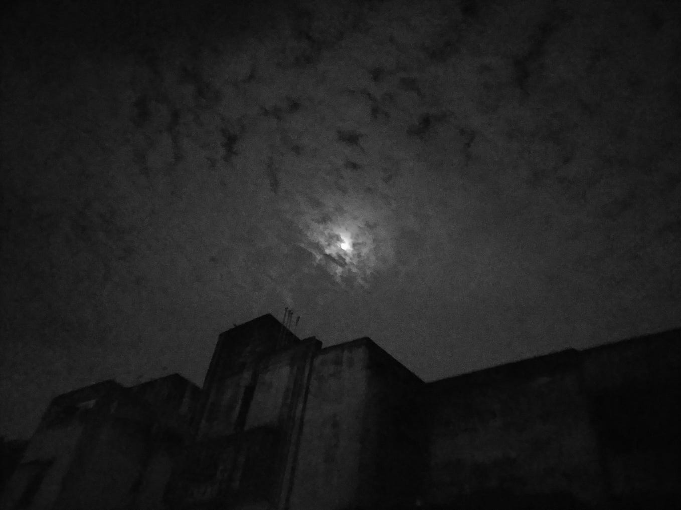 A Brief History of Edge Detection | by Ritwik Raha | Medium