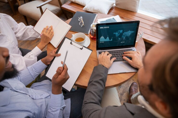 Navigating the World of Quantitative Analyst Recruitment Agencies | by Analytic Recruiting | Medium