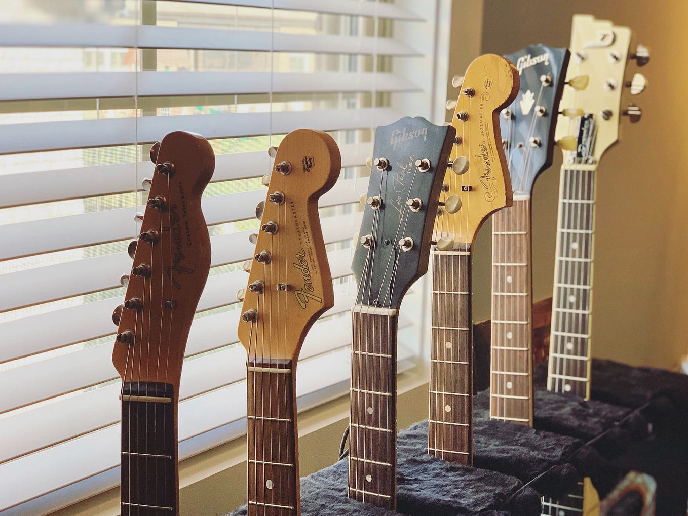 My Journey Into DAWless Music Production — Gear, Workflow & Why It ...