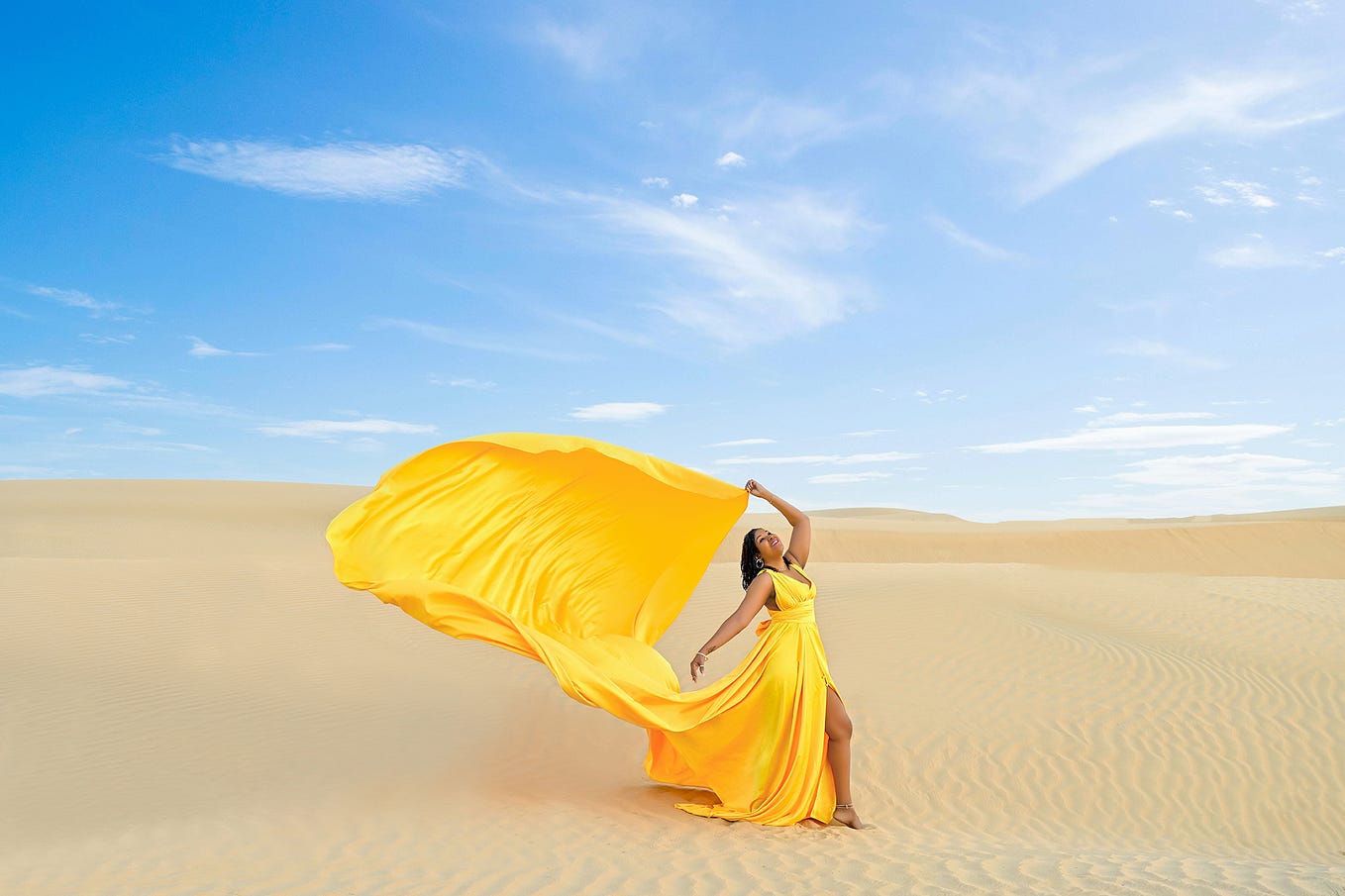 The Ethereal Appeal of the “Flying Dress Dubai” Photoshoot Experience ...