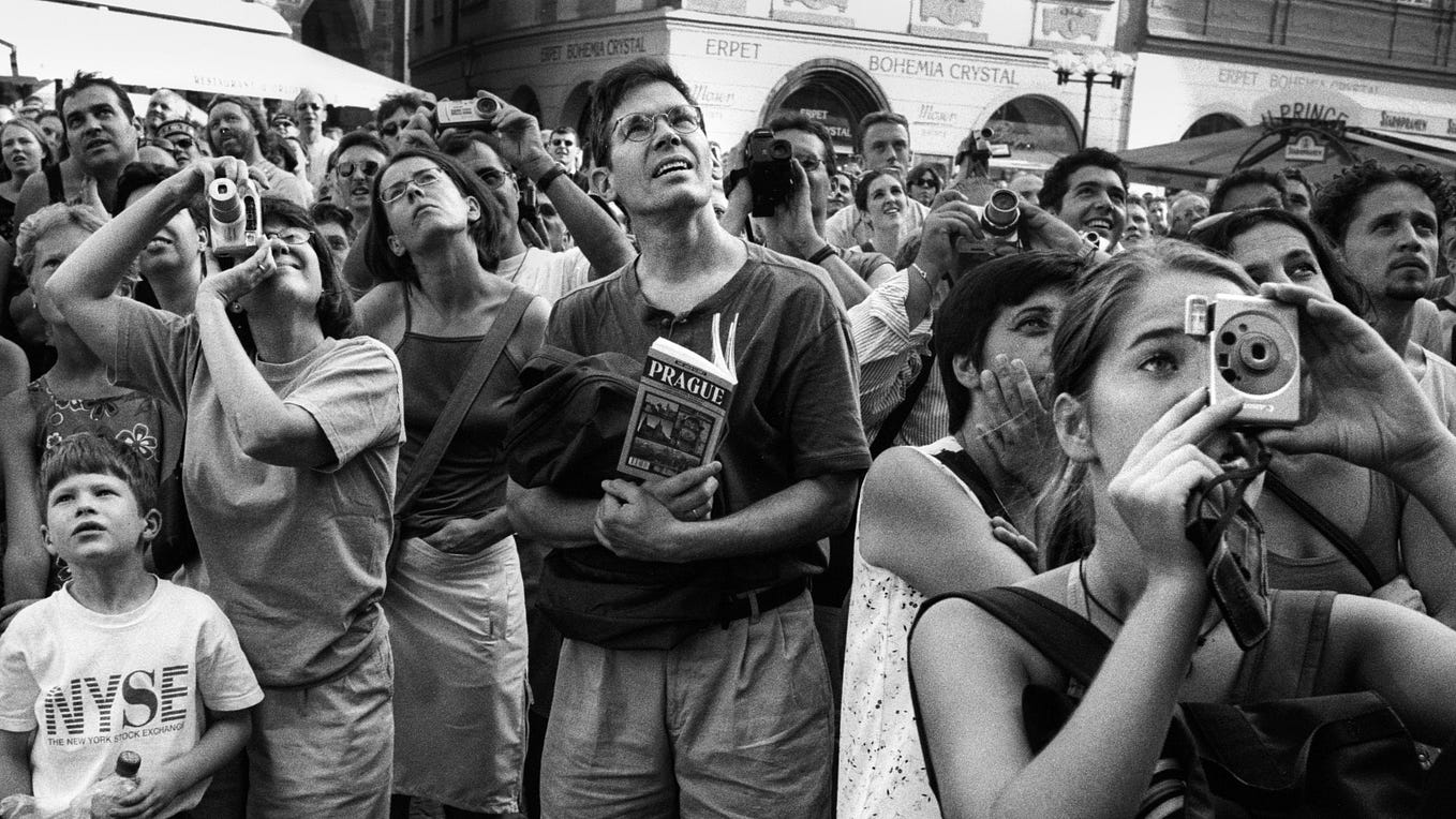 Diffraction Gratings & 3D Printing | by Jeff Barr | Apr, 2024 | Medium