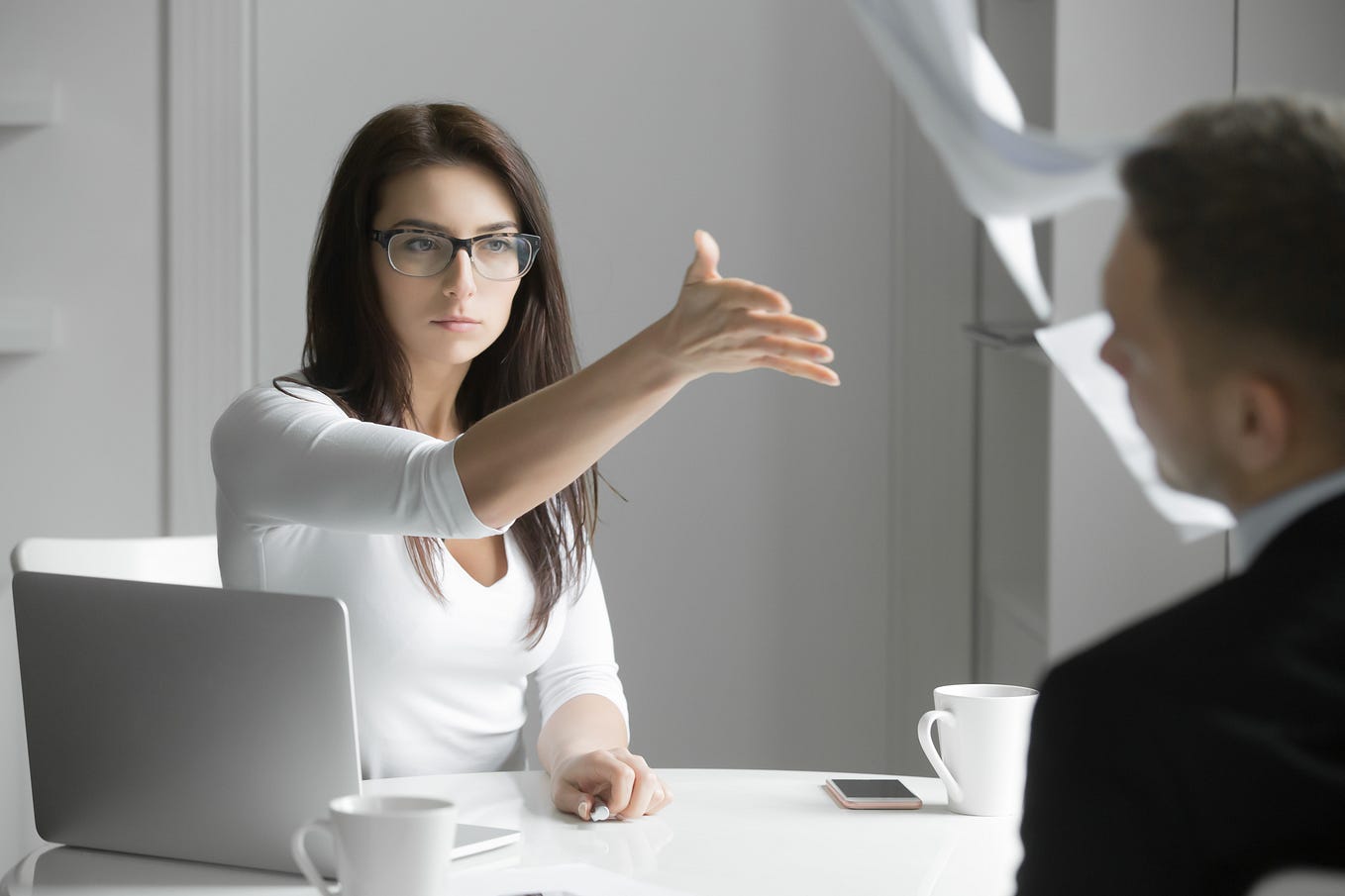 How to Deal with Annoying People. Stoic Strategies for Daily Living 2 ...
