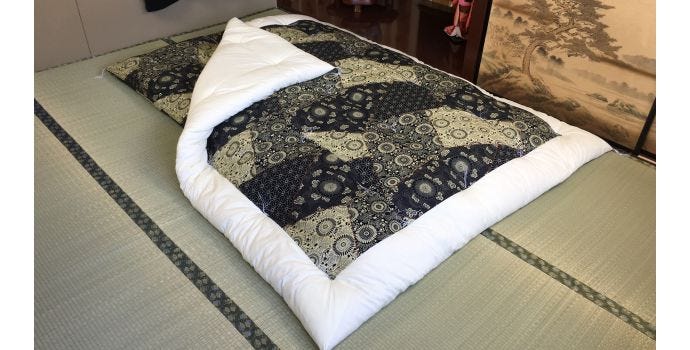 Discover the Comfort and Quality of Japanese Blankets: Kakebuton and ...