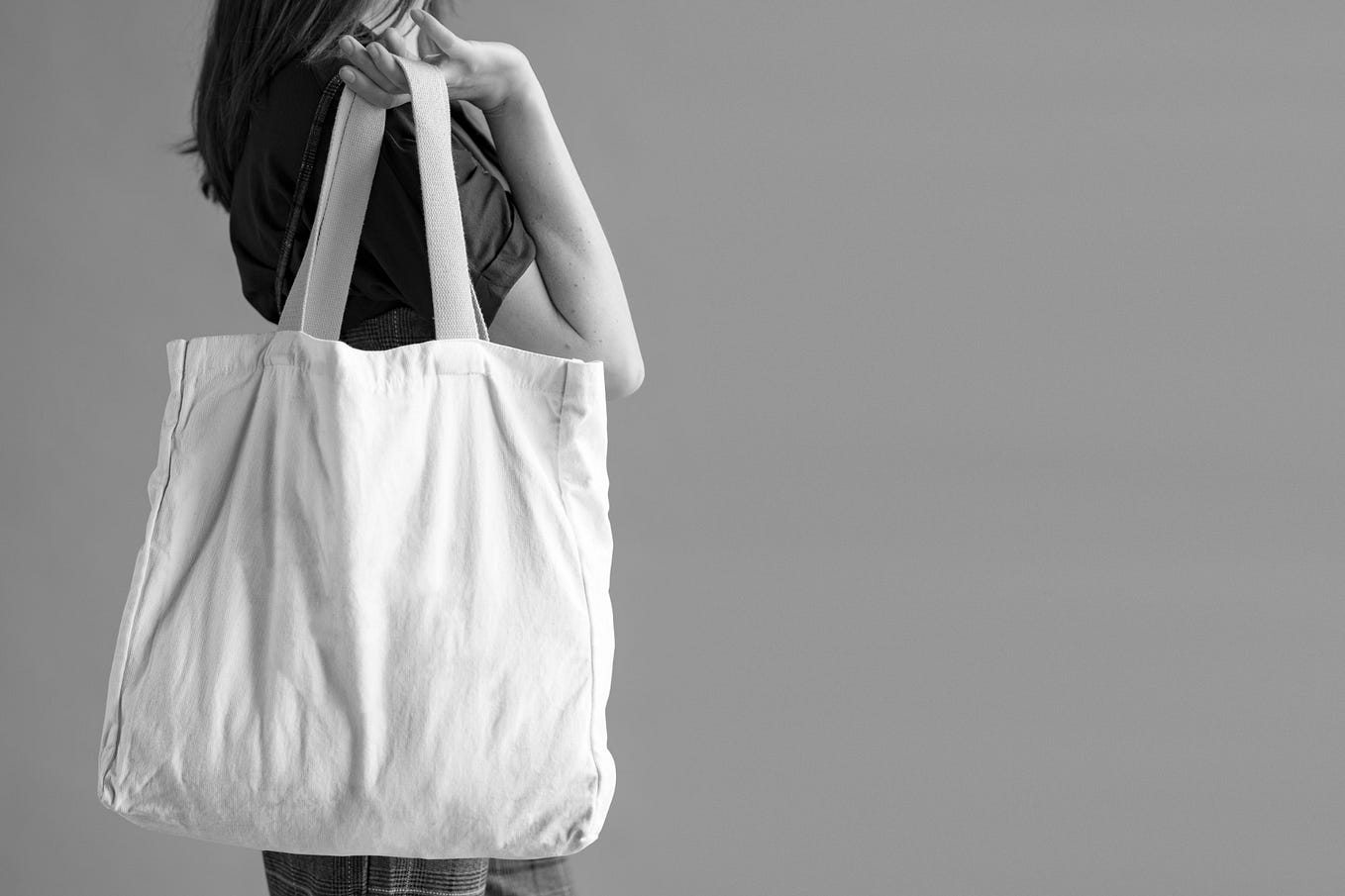 A guide to choosing the right size and type of shopping bag for your ...