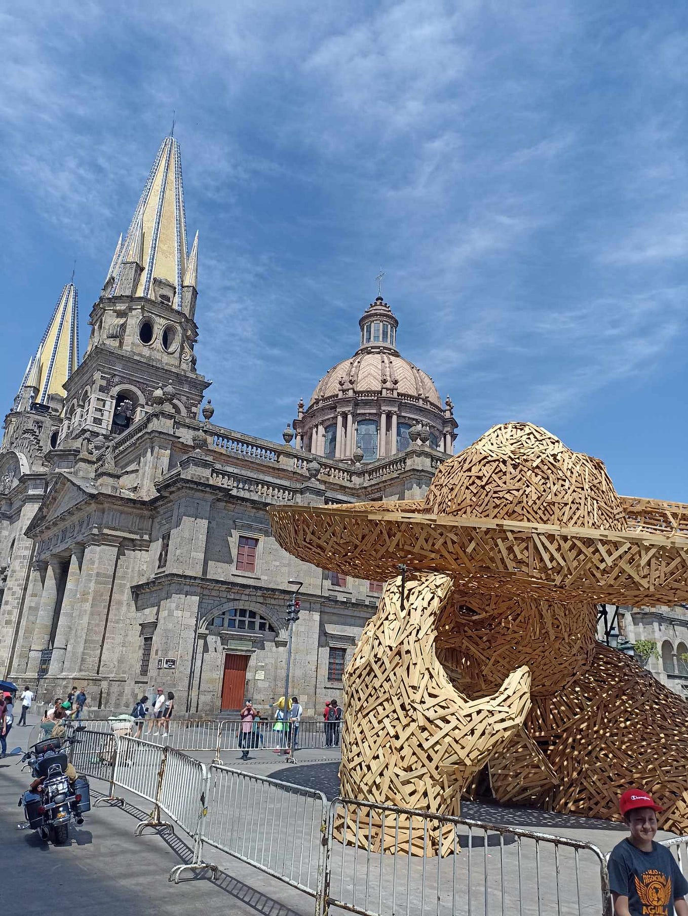 GUADALAJARA REVIEW NUMBER 4: THINGS YOU SHOULD KNOW ABOUT BRUNA ...