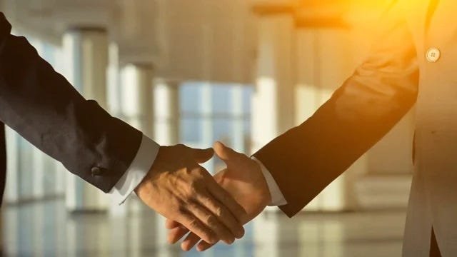 Navigating The Complexities: The Role Of A Corporate Lawyer In The UK ...