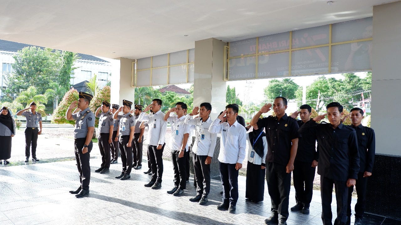 Imigrasi Mamuju Upacara dan Syukuran Hari Bhakti Imigrasi Ke-74 Tahun ... Imigrasi Mamuju Upacara dan Syukuran Hari Bhakti Imigrasi Ke-74 Tahun ...