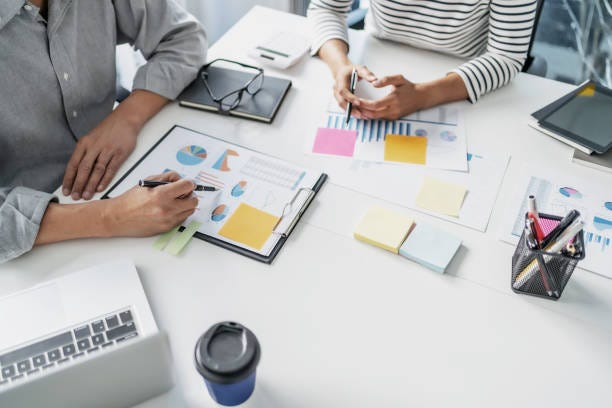 The Ultimate Guide to Finding the Right Tax Advisor in NYC | by Sally Hickman | Sep, 2024 | Medium