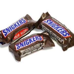 "Snickers: the perfect fusion of chocolate, caramel, and nuts. A bite ...