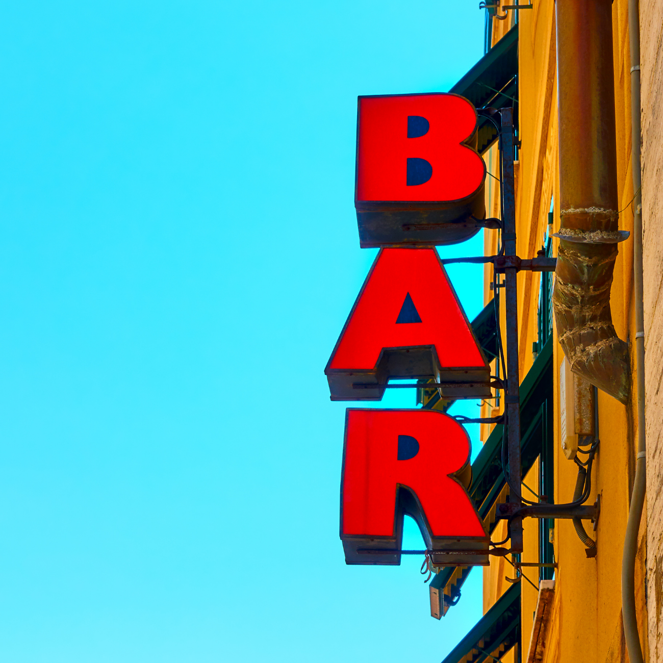 The 20 Commandments of Being a Bartender | by BeaBetterBartender | Be A ...