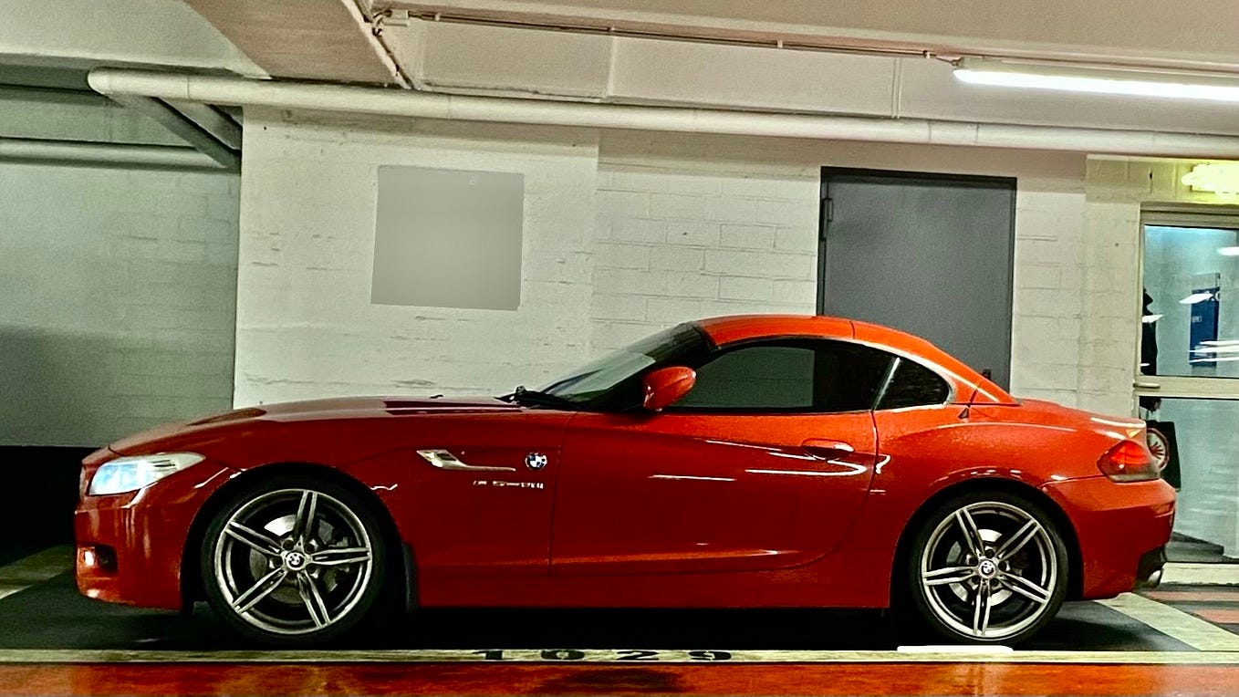 BMW Z4 face-off: E89 vs G29 😂 🤓 | by BMW Z4 M-Sport (E89) | Medium