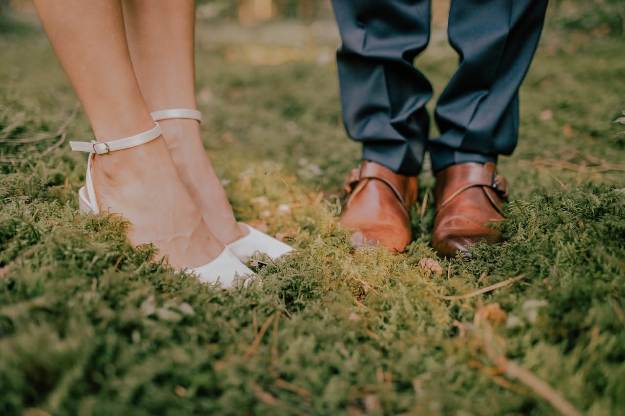 Divorce Announcement from a Famous Couple Too Good-Looking to Be ...