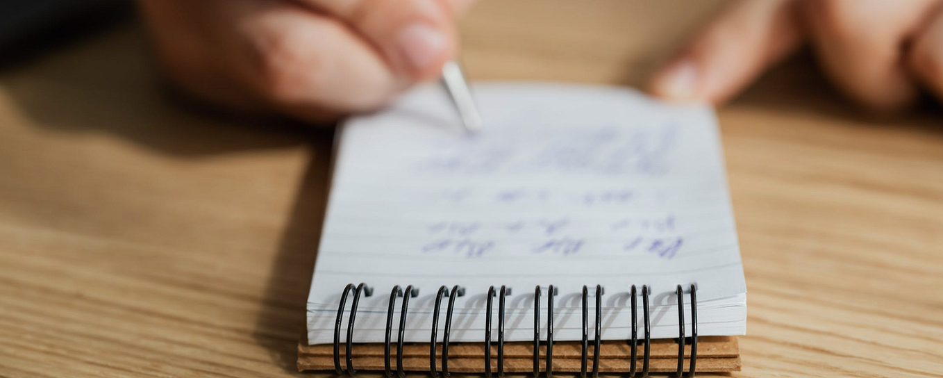 How to make a Portfolio Website for a Data Analyst | by Yash Bhairao ...