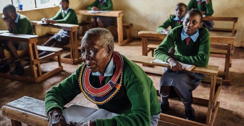 Gloria_nbr, la renaissance d’une influenceuse | by Narindra Randrianarison | May, 2024 | Medium