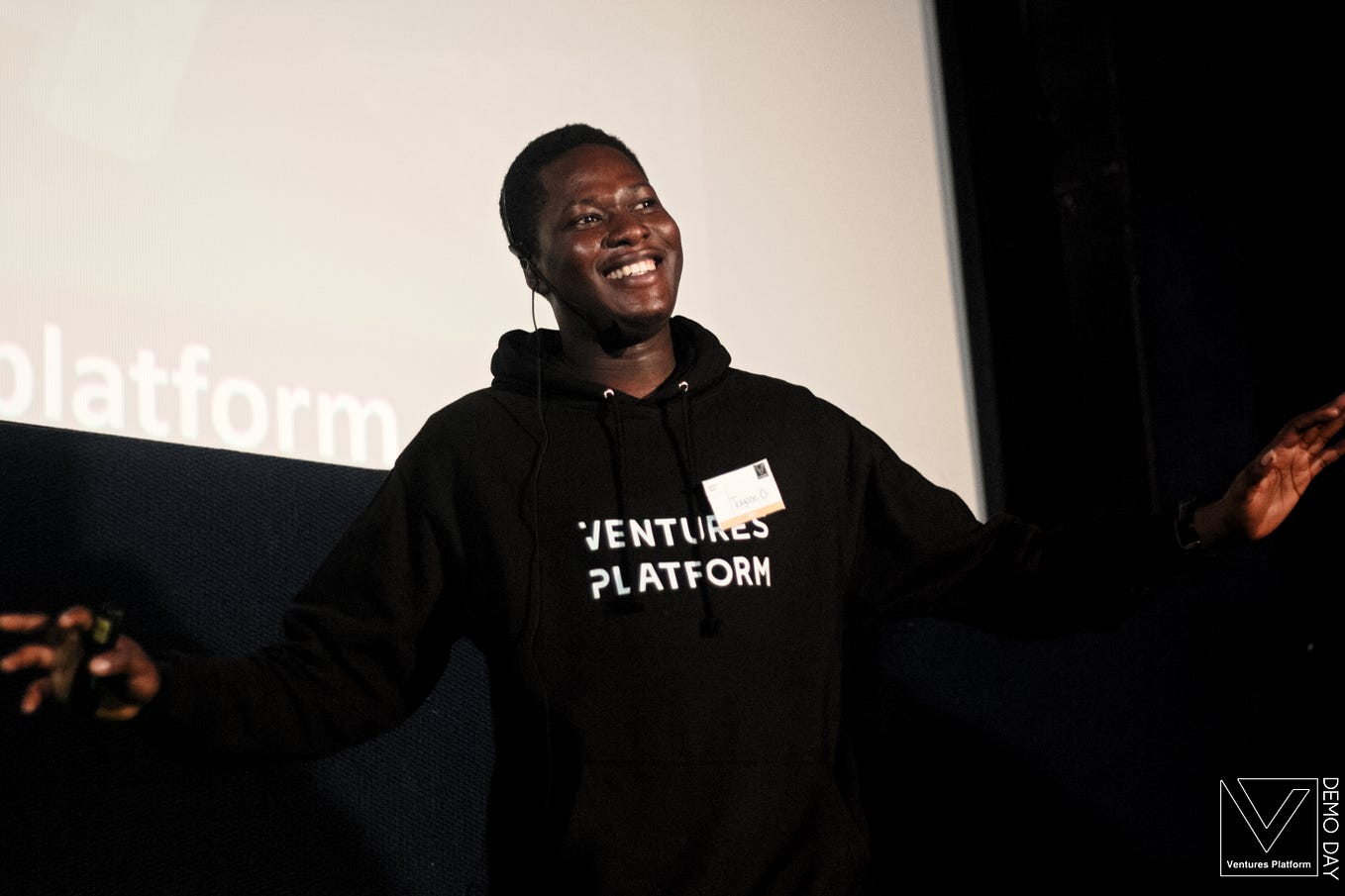 The Art of the Pitch — Part 2 ; Designing a Great Deck | by Oyewole ...