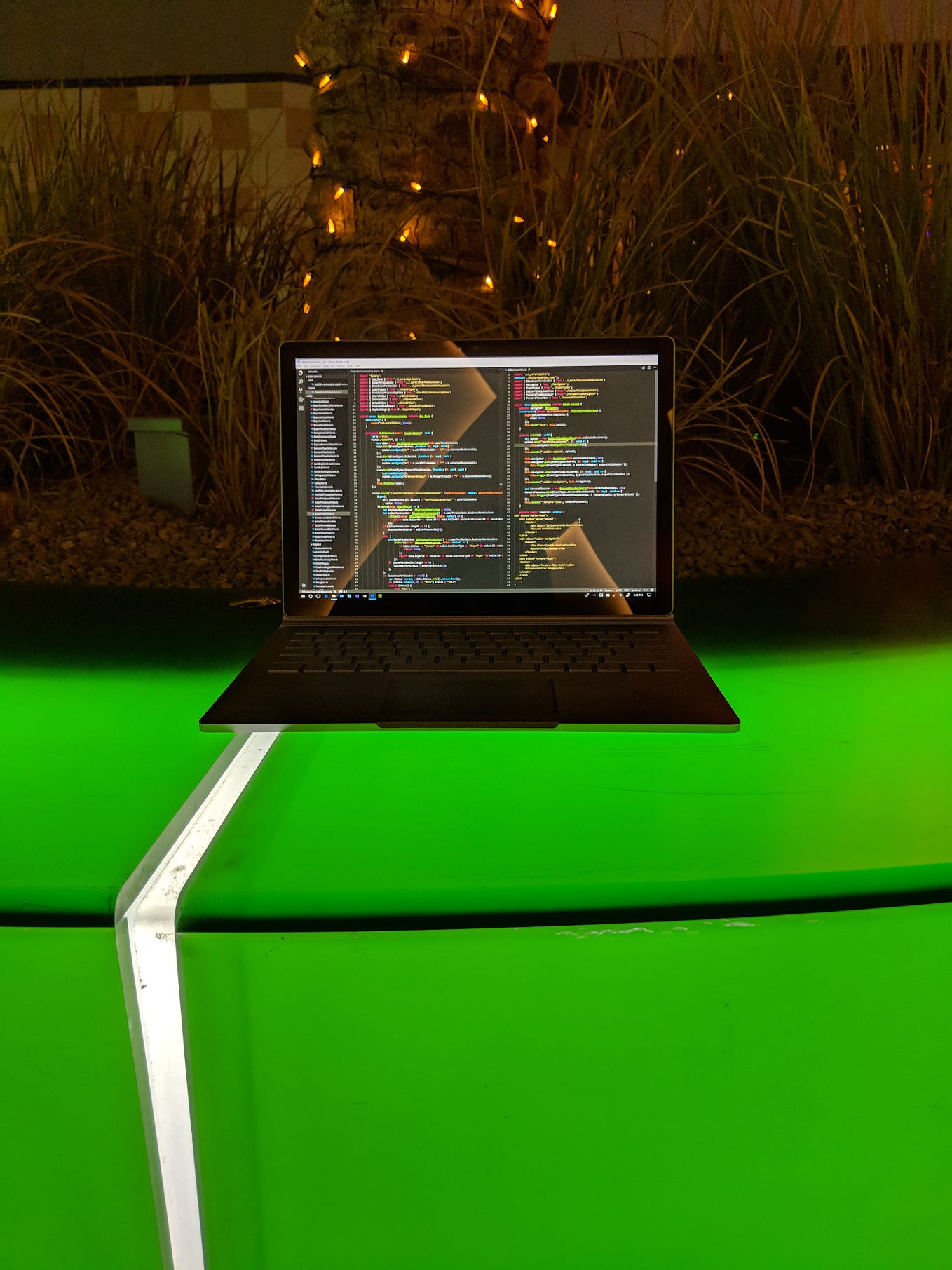 A countdown timer in pure JavaScript | by Adrienne Tacke | codeburst