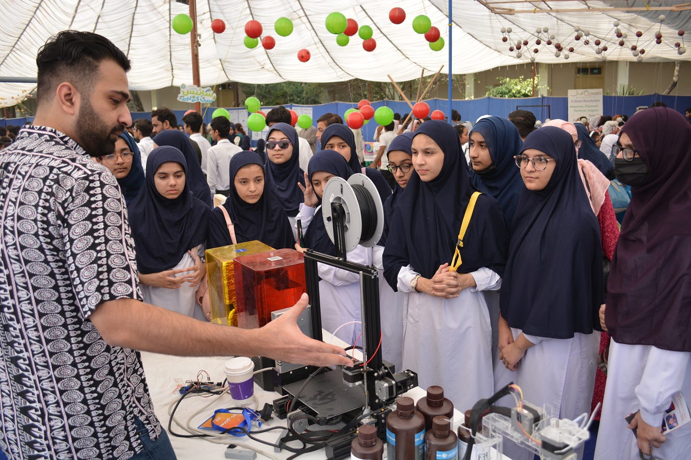 An Ode to Harsukh: An Unconventional School in the Outskirts of Lahore | by Mohsina Asif | Medium