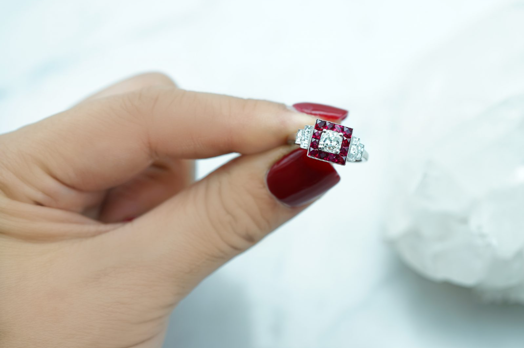 Top Radiant Cut Diamond Engagement Rings in Melbourne | KUSH Diamonds ...