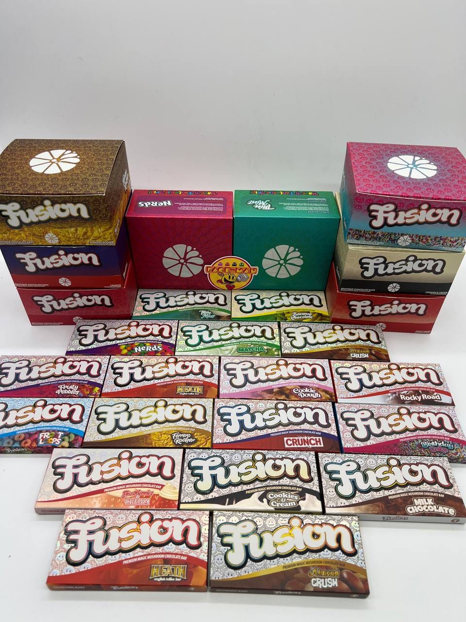 Delicious And Magical Fusion Magic Mushroom Chocolate Bars - Pack Man ...