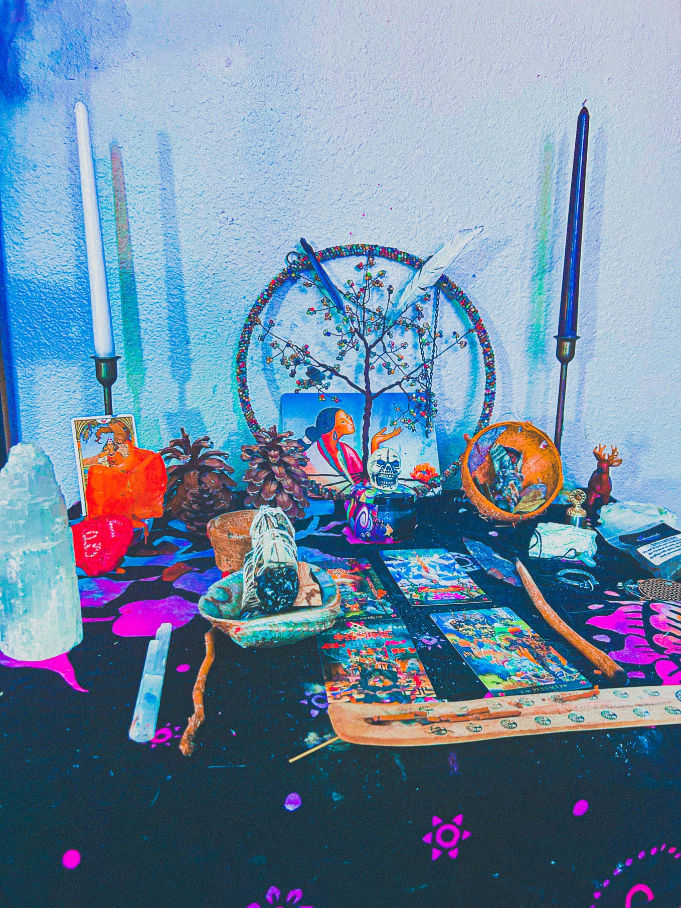 The Spiritual Power of Empathy. Could you be feeling the emotions of… | by ℝ𝕖𝕕 .𖥔 ݁ ˖.𝕊𝕖𝕧𝕚𝕟 | Medium