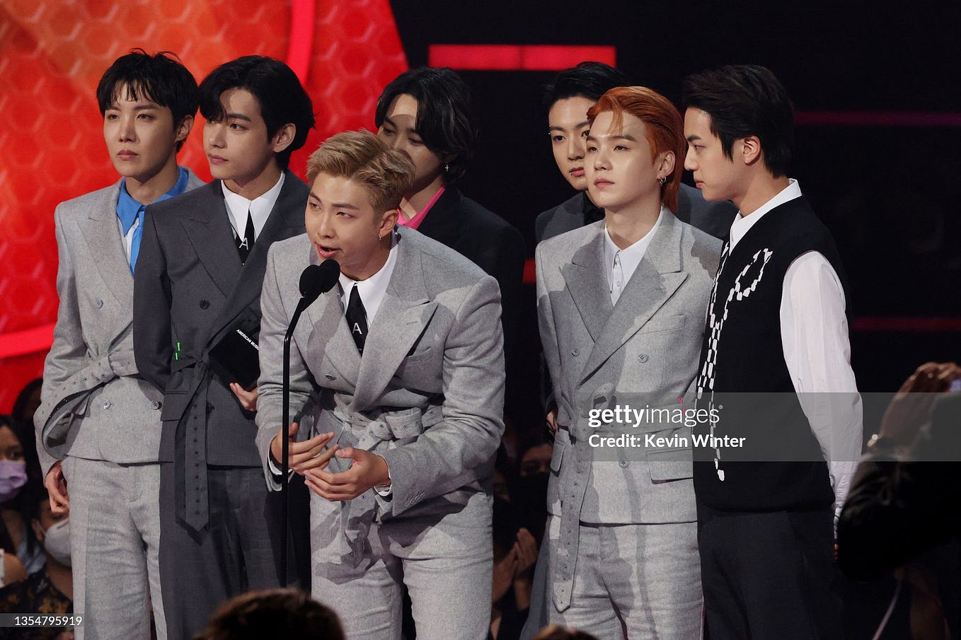 The Role of Beauty Standards in K-Pop Explained | by Fariha Karim ...