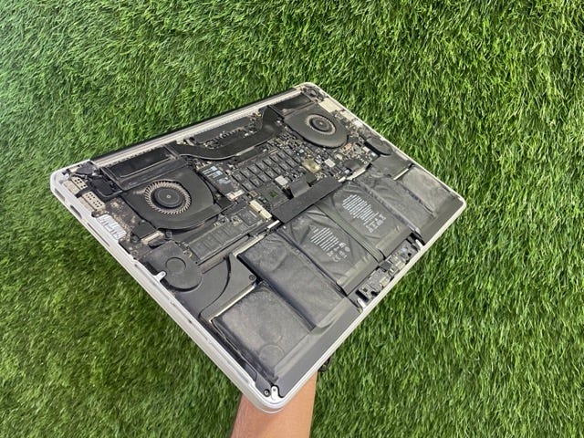 How to Replace Apple MacBook Pro Screen | DIY | Replacement cost. | by ...