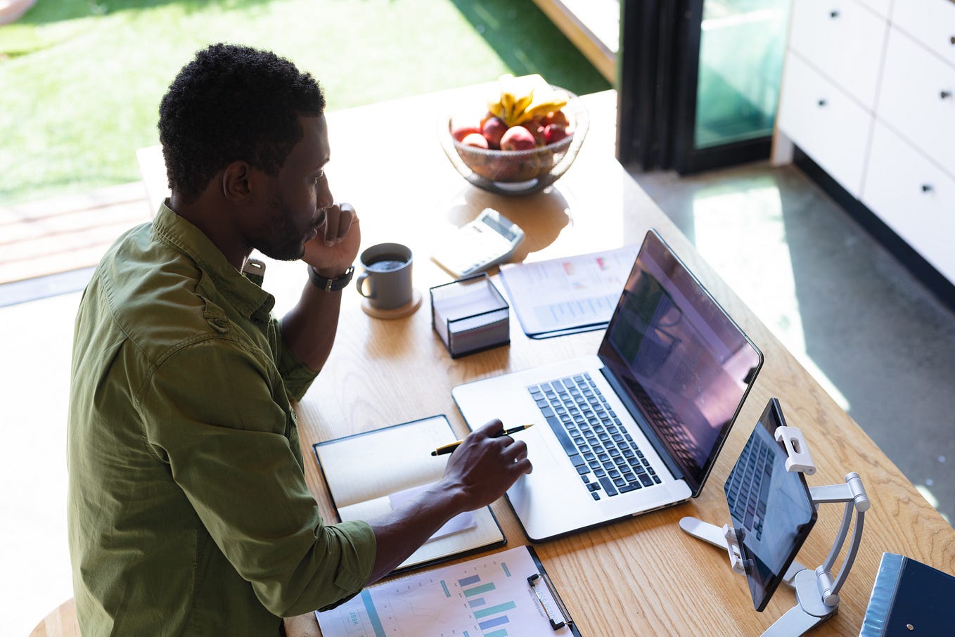Emotional Selling: How to Sell With Powerful Words | by Antony Nyongesa Makokha | Medium