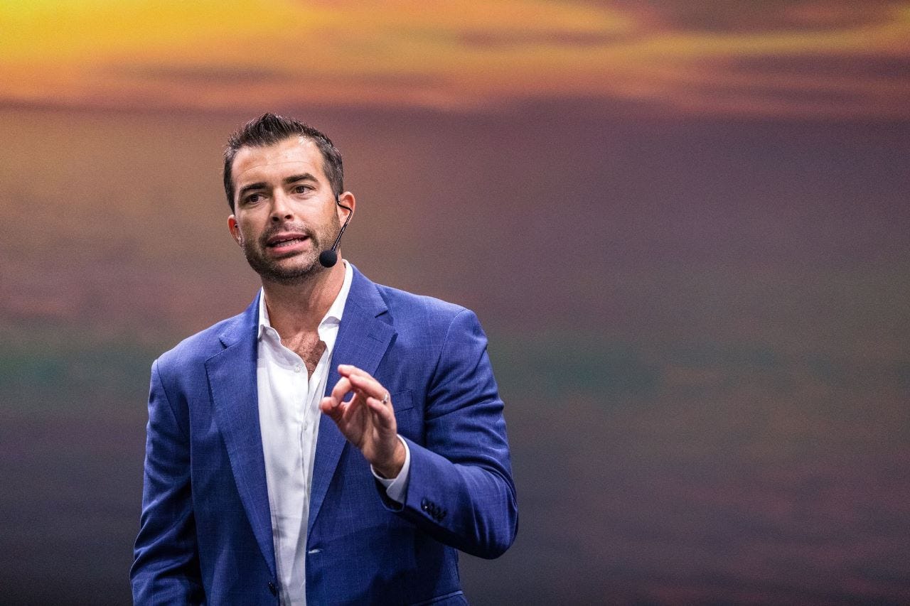 Jacob Collins and Collins Ecom Revolutionize Dropshipping Education ...
