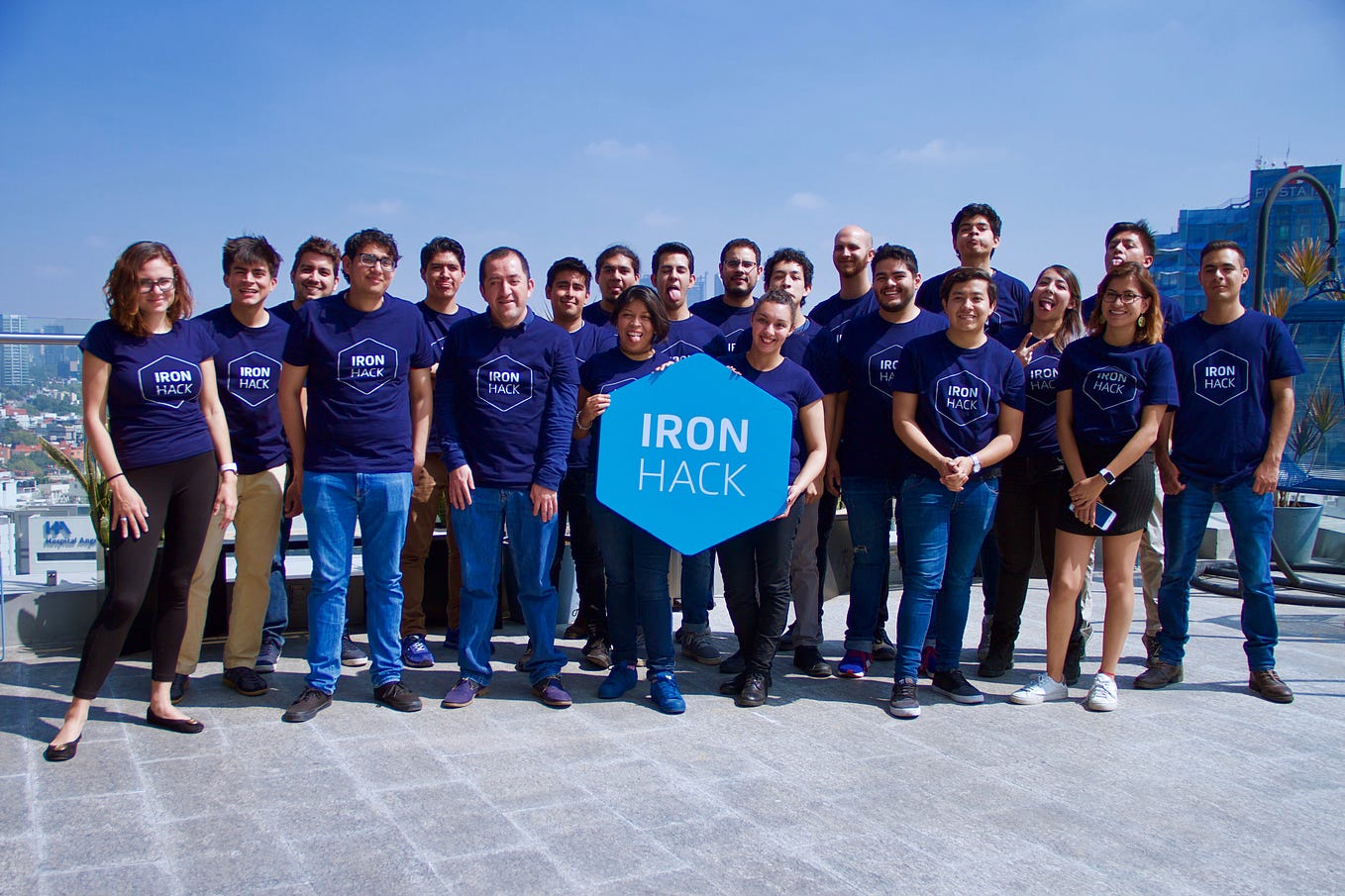 Ironhack vuelve a ser considerado el mejor bootcamp de UX/UI Design del ...
