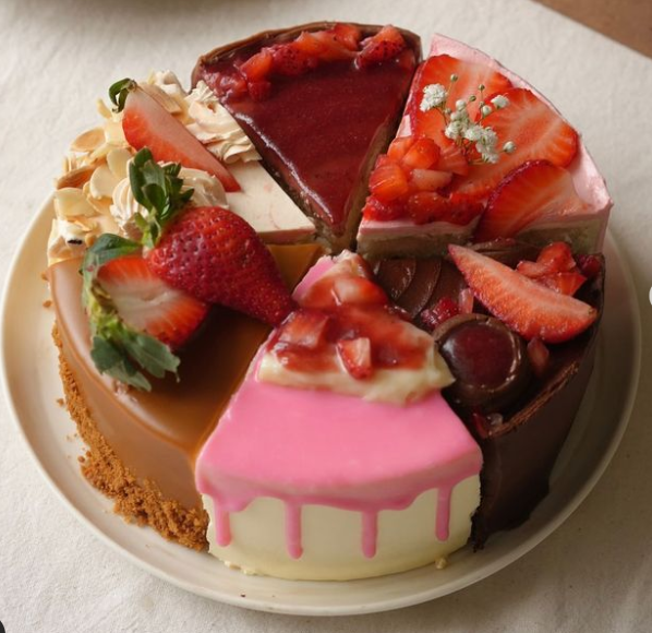Best birthday cakes in chennai - Moonbakes Bakery - Medium