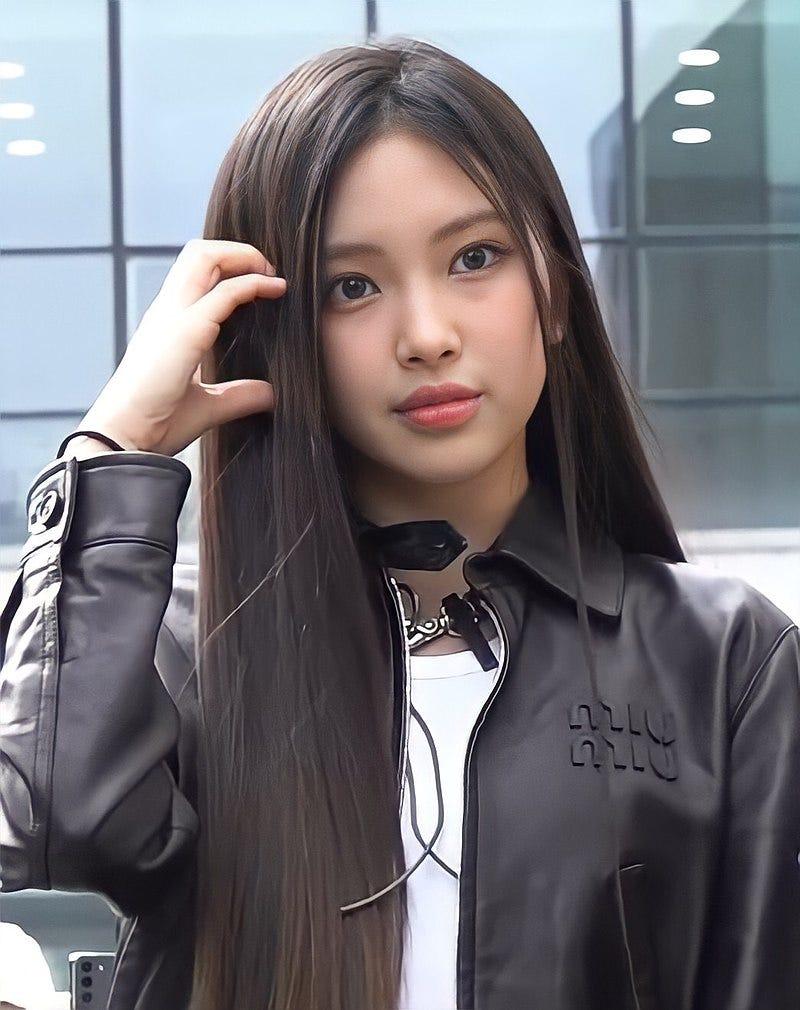 Camila Ribeaux Valdes: A Rising Star in the World of VCHA Kpop | by Haneuldae | Medium