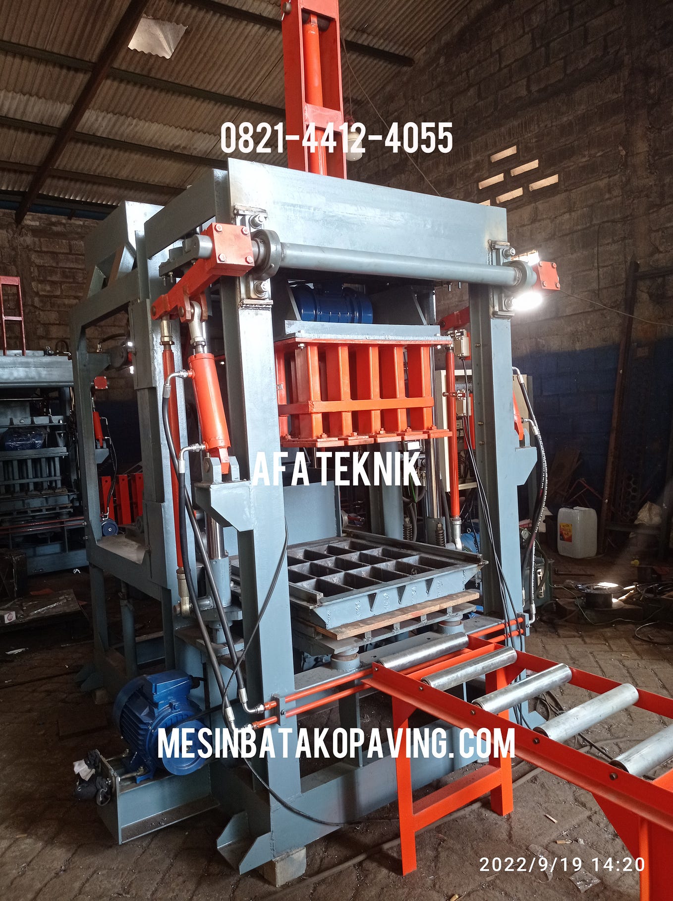 Mesin Batako Terbaru - Mesin Batako Hidrolik - Medium