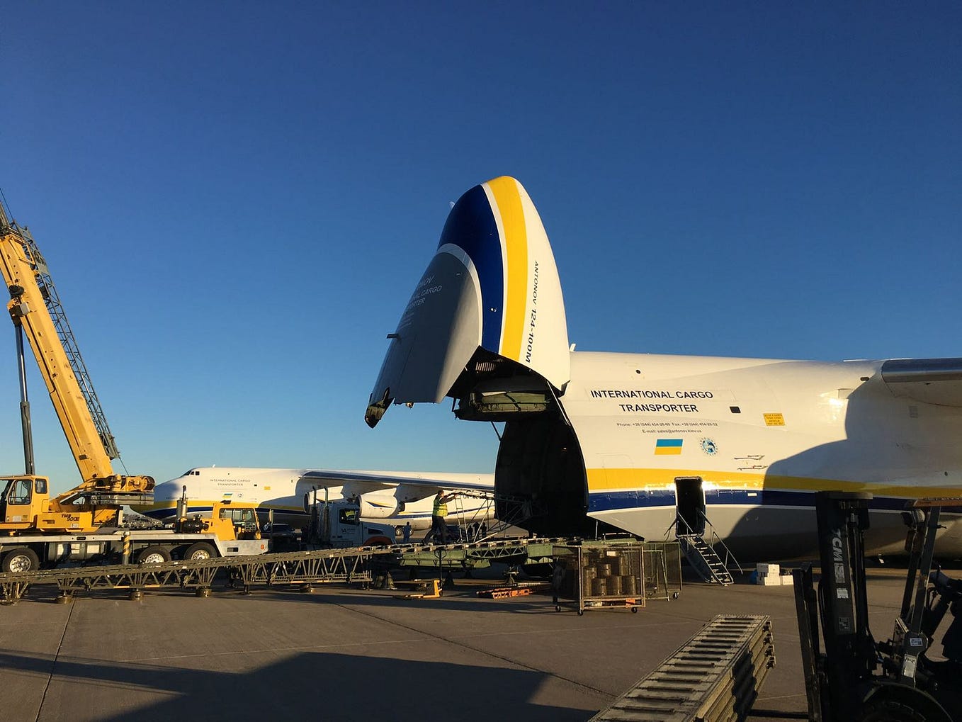 ANTONOV Airlines transports giant compressors to Turkmenistan | by ...