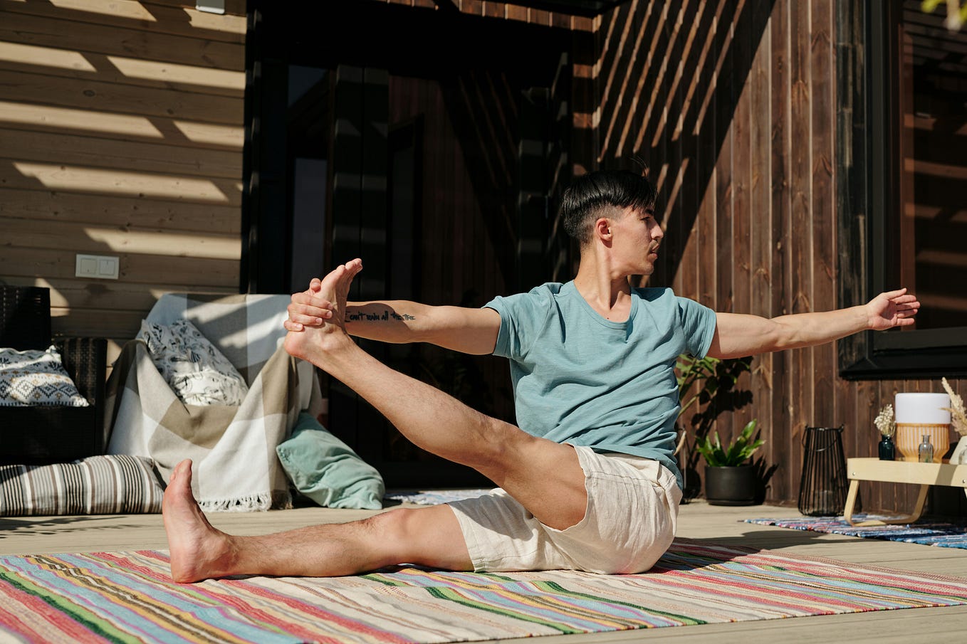 A Beginner’s Guide to Manifesting with Moon Phases - The Funnel Journal ...
