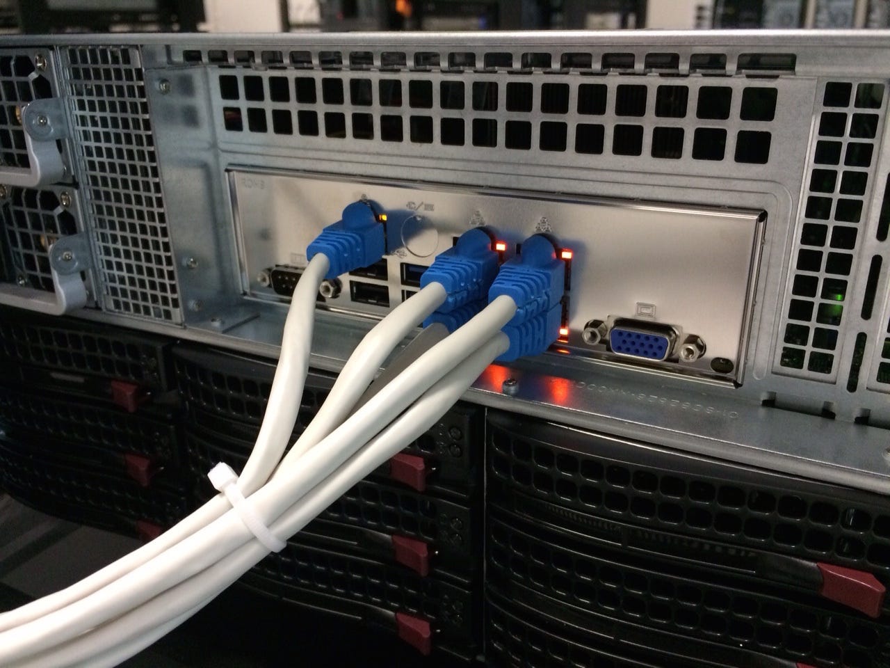 boost::unordered map is a new king of data structures | by Pavel Odintsov | Medium