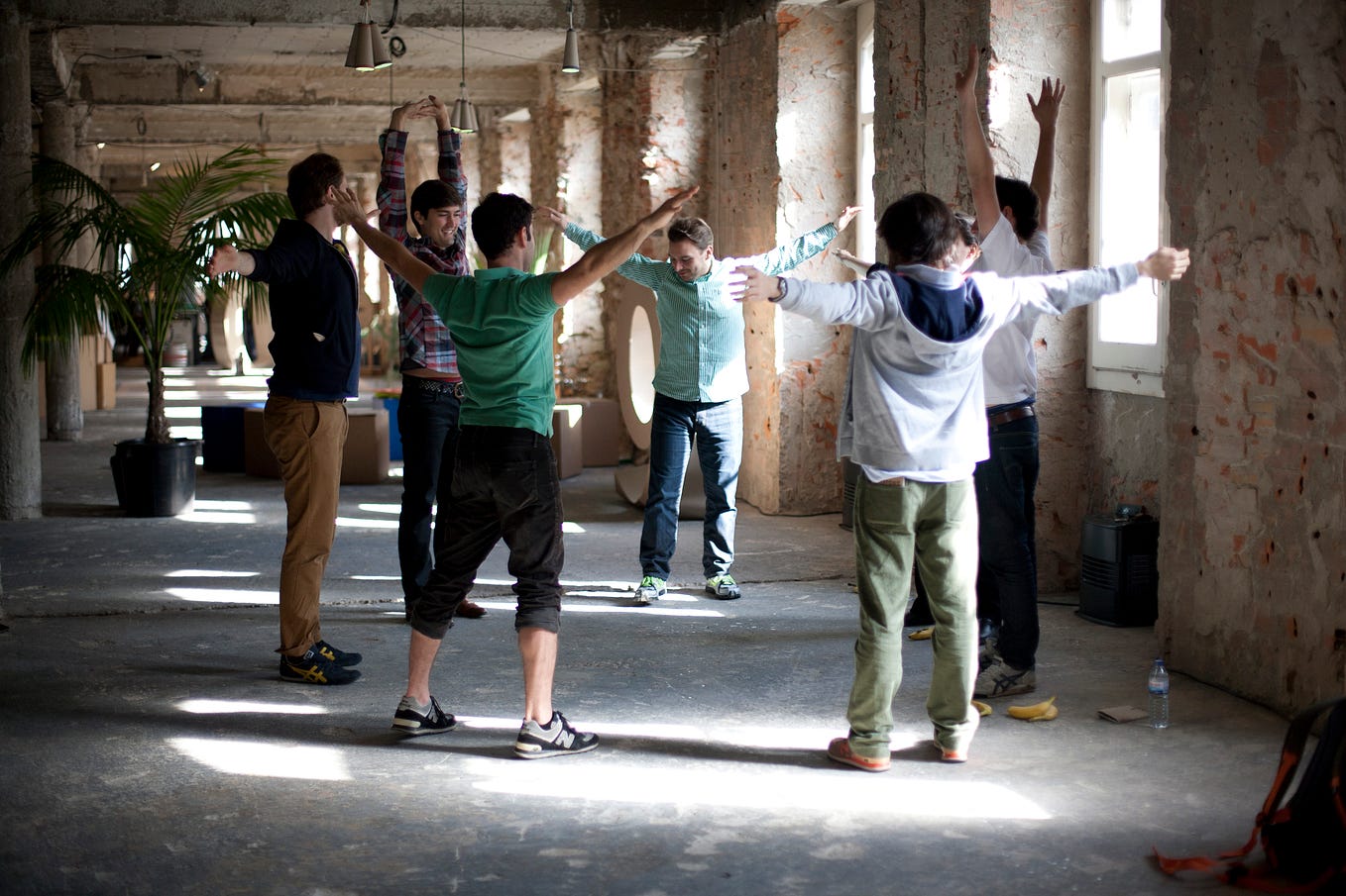 Introducing the Community Weaving Framework | by Fabian Pfortmüller ...