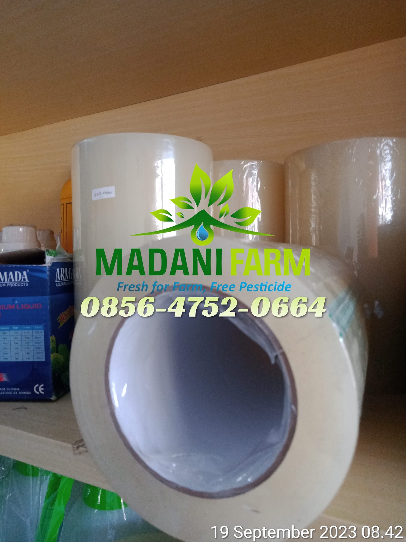 Isolasi / Lakban UV Spesifikasi Barang & Harga : - Lakban UV Import lebar 10 cm x panjang 33 m ...