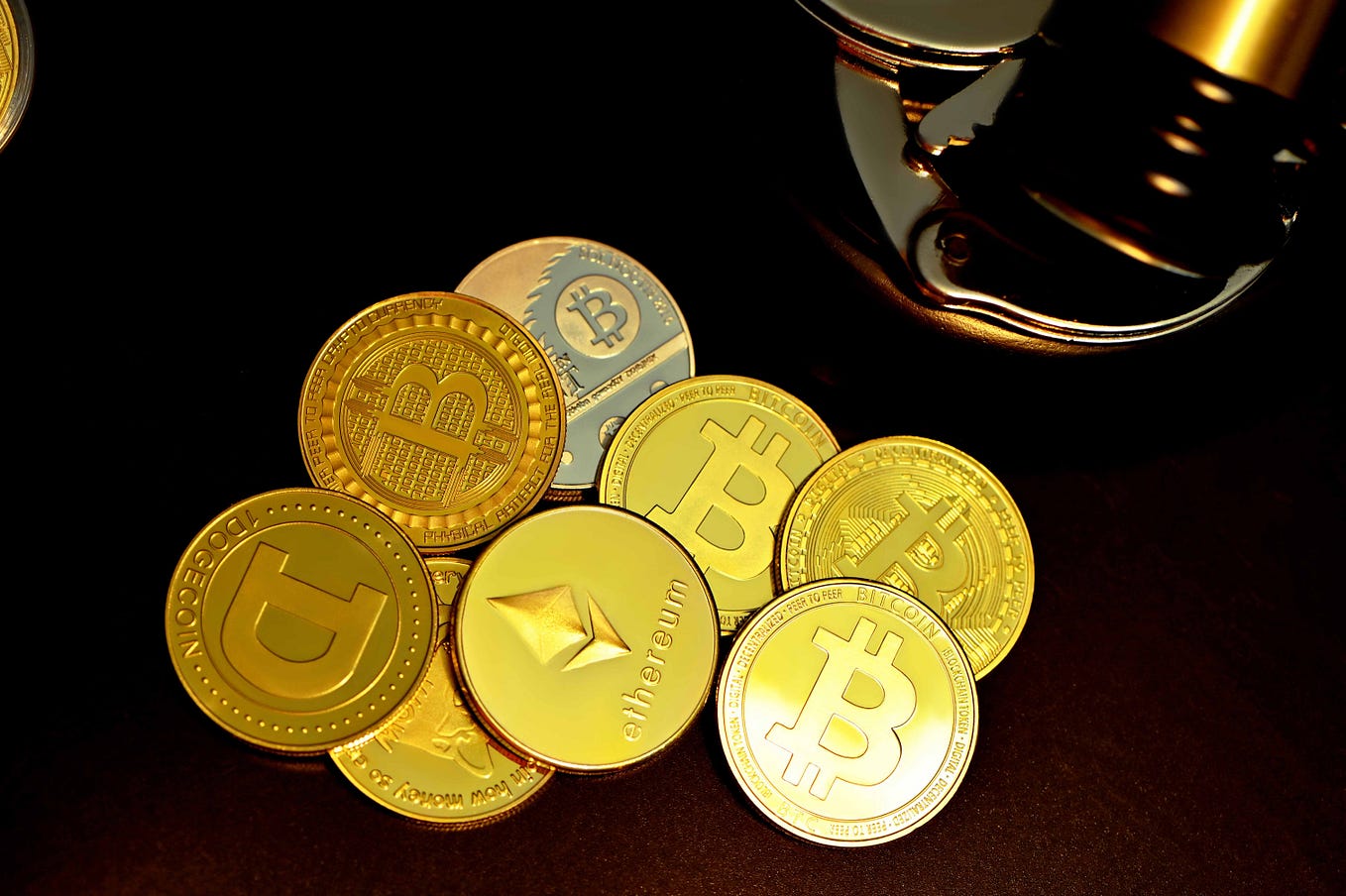 Metaverse and virtual land: Fad or future? | by Ash Perera | DataDrivenInvestor