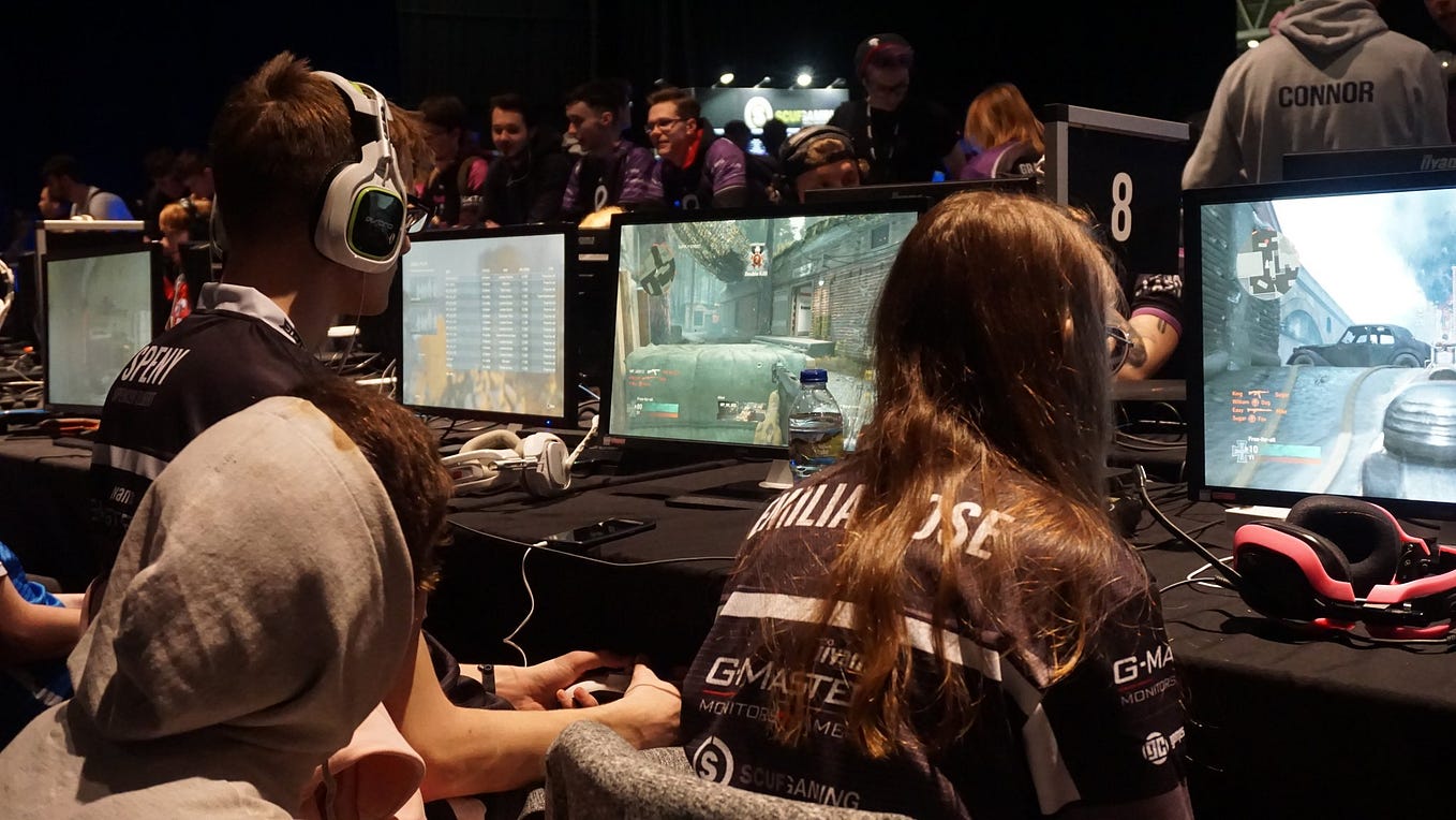 Why are there no female pro players in Call of Duty? | by Emily-Rose ...