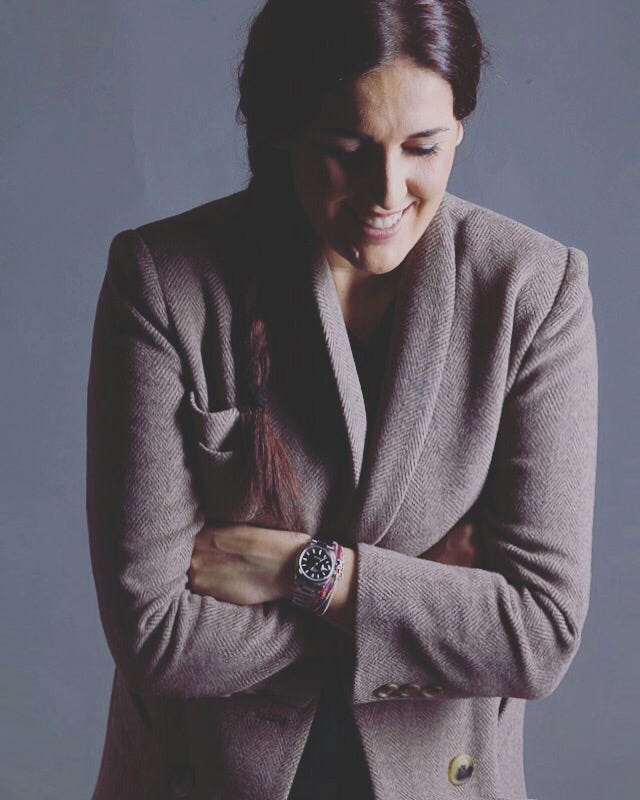 Modello Benedetta. Dedicato a mia cugina rigorosa come un… | by LabLab ...