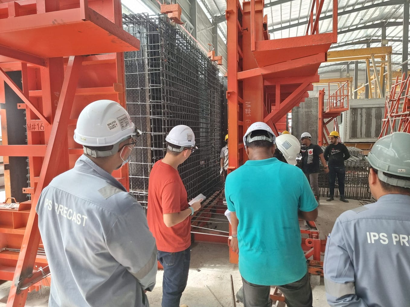 Exploring Pyspark.ml for Machine Learning: Crafting Optimal Feature Selection Strategies | by ...