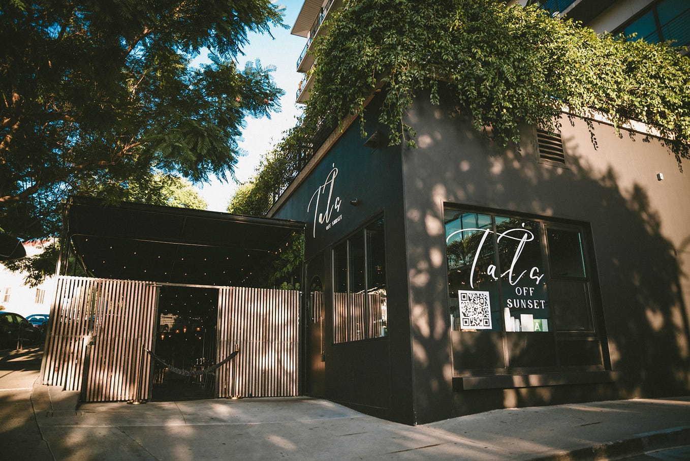 Best Bar Restaurants in LA - Tal's Off Sunset - Medium