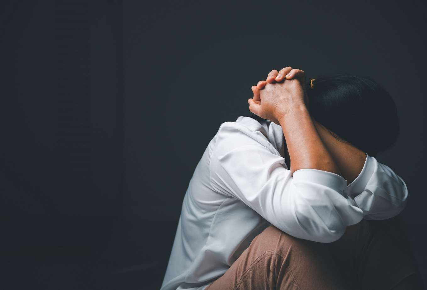 She Trapped Me In My Office And Exposed Herself | by Lisa Hides ...