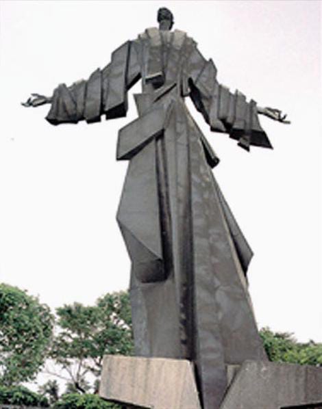 U.P. Oblation by Guillermo Tolentino | by Shayna Dagelet | Medium