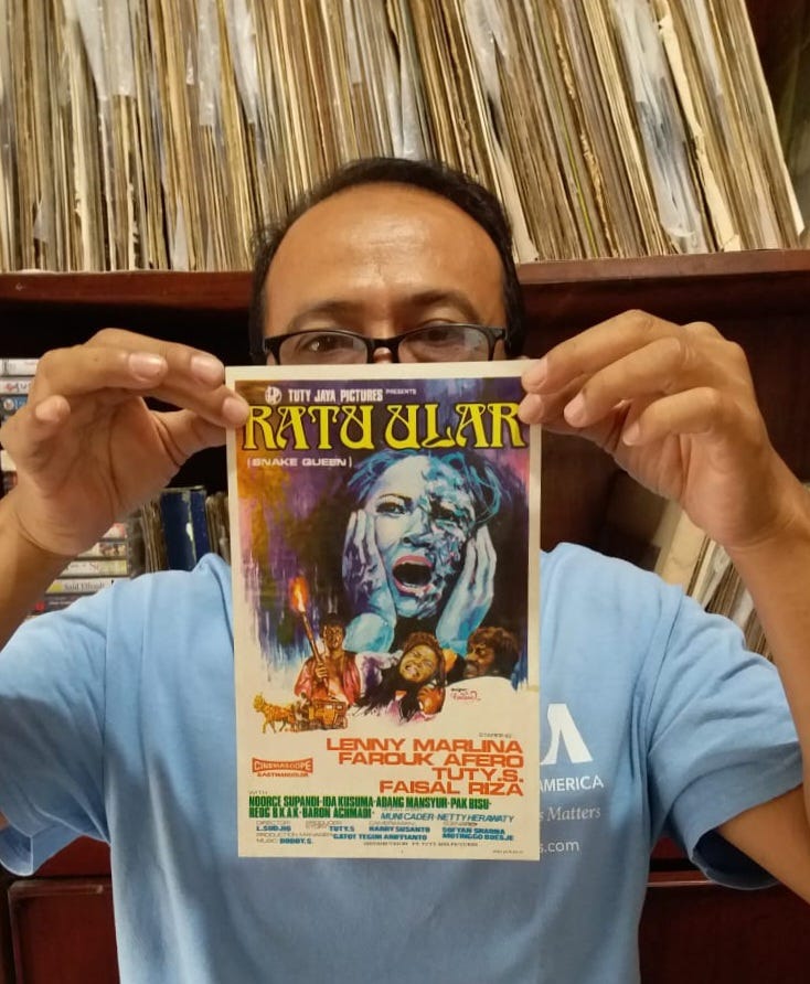 Mutiara Dalam Lumpur Mutiara Dalam Lumpur adalah film Indonesia yang ...